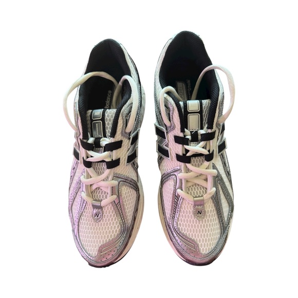 New Balance | Shoes | New Balance 96r Tennis Shoes In Silver Metallic ...